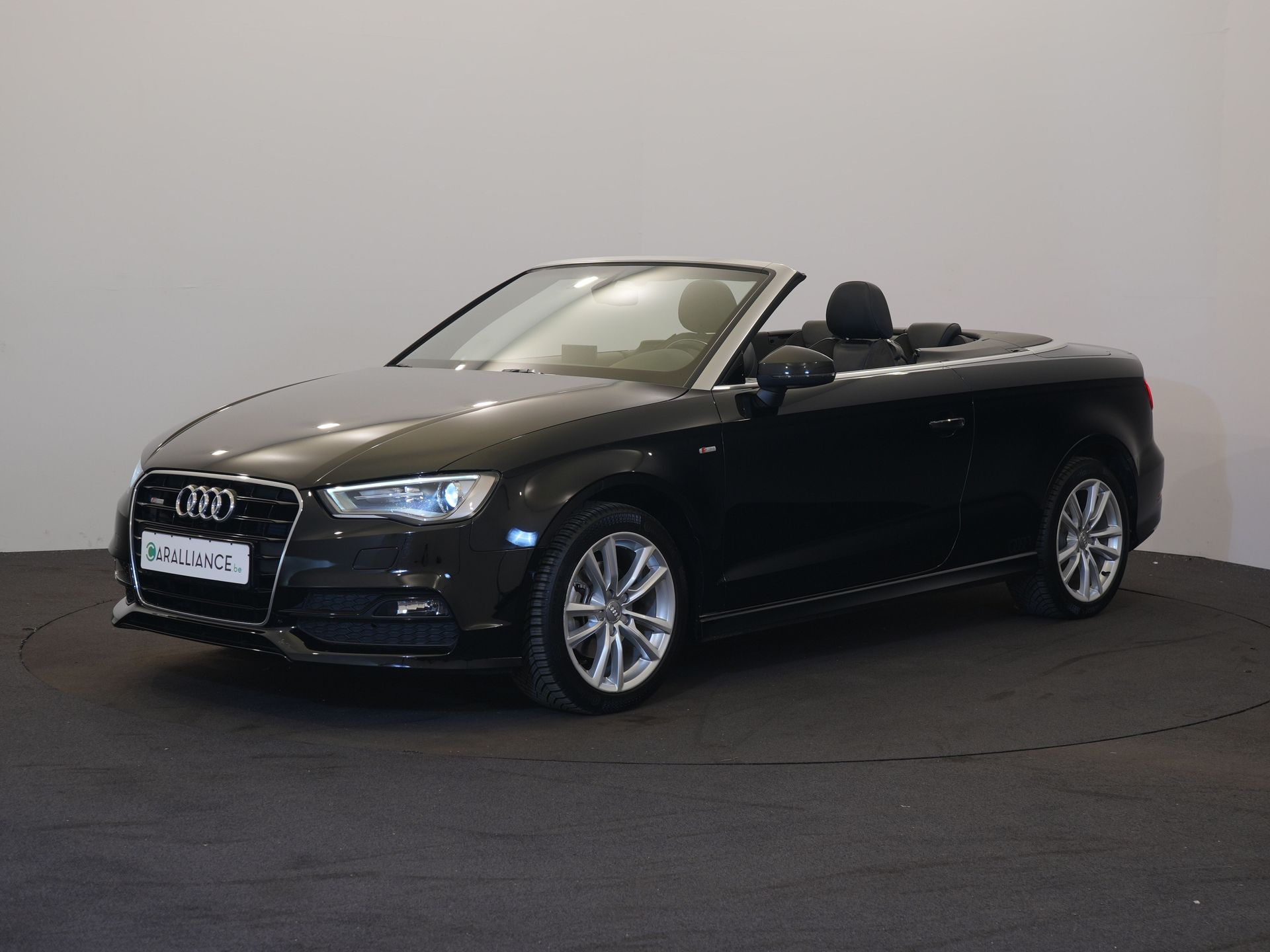 Audi - A3 Cabriolet - S-Line – Caralliance - Le plus grand stock de ...
